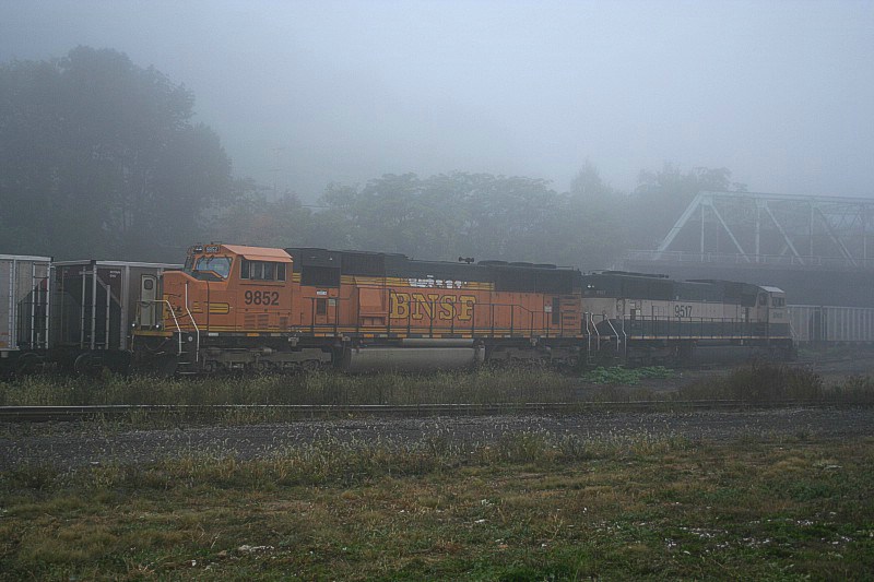 BNSF 9852